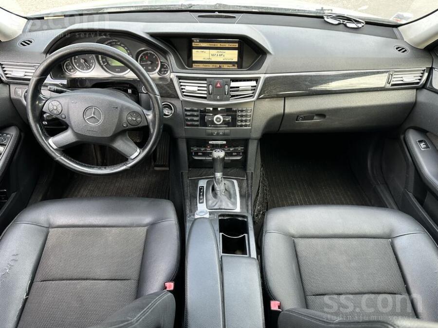 Серый Мерседес E 220 2010 в Даугавпилс, объемом двигателя 2.20 л и пробегом 298 тыс. км за 6250 €, фото 14 на AUTOMOTO.COM.LV