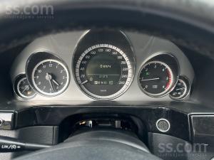 Серый Мерседес E 220 2010 в Даугавпилс, объемом двигателя 2.20 л и пробегом 298 тыс. км за 6250 €, фото 21 на AUTOMOTO.COM.LV