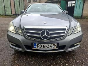 Grey Mercedes-Benz E 220 2010 in Radviliskis, with an engine capacity of 2.00 L and mileage of 291 thousand km for 3999 €, photo 9 on AUTOMOTO.COM.LV