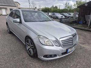 Серый Мерседес E 220 2010 в Кельме, объемом двигателя 2.14 л и пробегом 300 тыс. км за 2300 €, фото 4 на AUTOMOTO.COM.LV