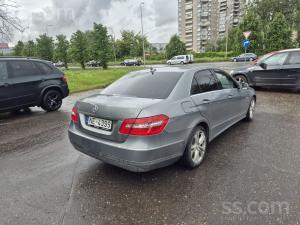 Pelēks Mercedes-Benz E 220 2011 Rīga, ar dzinēja tilpumu 2.20 L un nobraukumu 342 tūkst. km par 7990 €, foto 7 vietnē AUTOMOTO.COM.LV