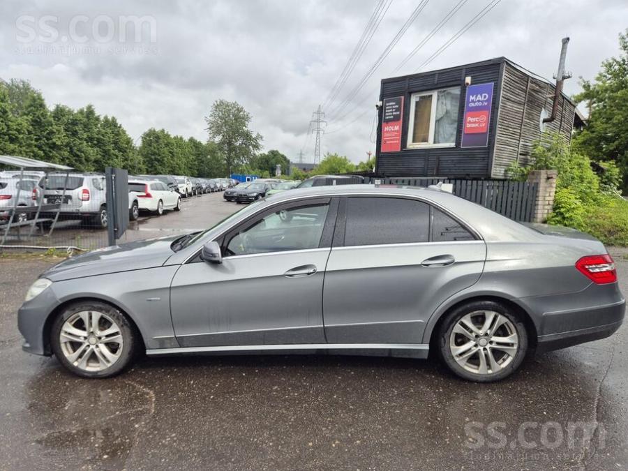 Pelēks Mercedes-Benz E 220 2011 Rīga, ar dzinēja tilpumu 2.20 L un nobraukumu 342 tūkst. km par 7990 €, foto 10 vietnē AUTOMOTO.COM.LV