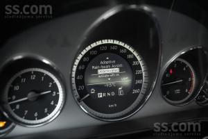 Серый Мерседес E 220 2011 в Тукумс, объемом двигателя 2.20 л и пробегом 0 тыс. км за 5999 €, фото 19 на AUTOMOTO.COM.LV