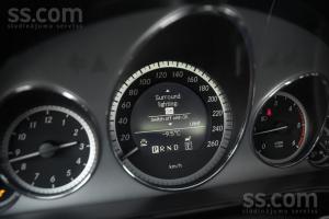 Серый Мерседес E 220 2011 в Тукумс, объемом двигателя 2.20 л и пробегом 0 тыс. км за 5999 €, фото 20 на AUTOMOTO.COM.LV