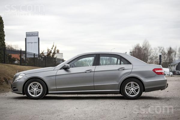 Pelēks Mercedes-Benz E 220 2011 Tukums, ar dzinēja tilpumu 2.20 L un nobraukumu 0 tūkst. km par 6999 €, foto 6 vietnē AUTOMOTO.COM.LV