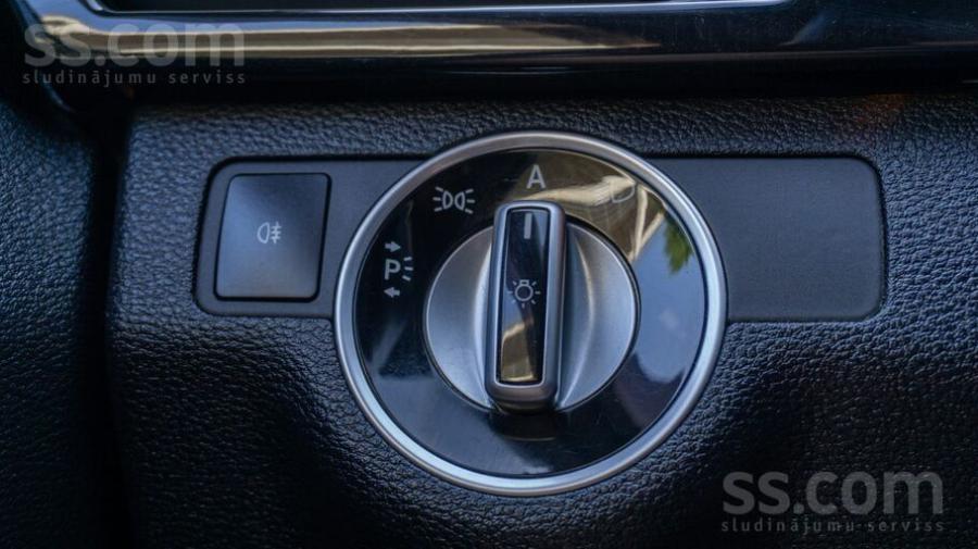 Grey Mercedes-Benz E 220 2011 in Riga, with an engine capacity of 2.20 L and mileage of 342 thousand km for 7990 €, photo 25 on AUTOMOTO.COM.LV