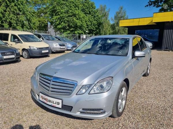 Серый Мерседес E 220 2011 в Каунас, объемом двигателя 2.20 л и пробегом 350 тыс. км за 4800 €, фото 5 на AUTOMOTO.COM.LV
