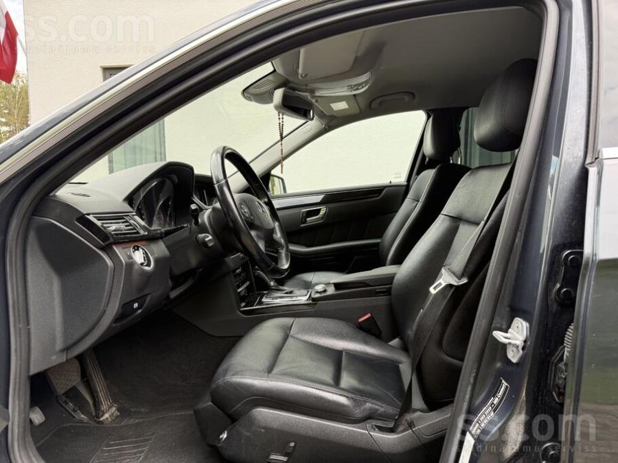 Pelēks Mercedes-Benz E 220 2011 Rīga, ar dzinēja tilpumu 2.20 L un nobraukumu 190 tūkst. km par 8300 €, foto 9 vietnē AUTOMOTO.COM.LV