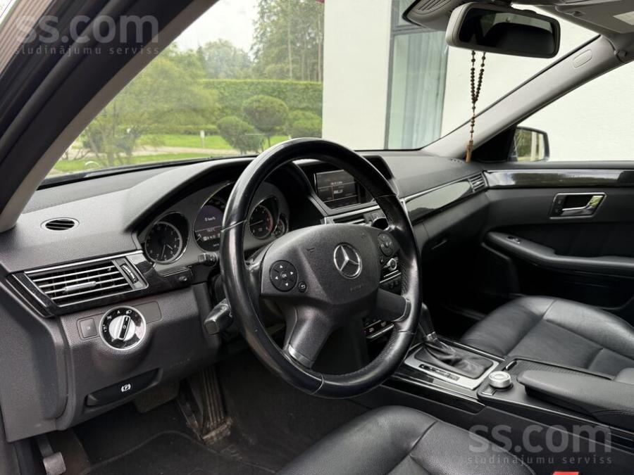 Pelēks Mercedes-Benz E 220 2011 Rīga, ar dzinēja tilpumu 2.20 L un nobraukumu 190 tūkst. km par 8300 €, foto 10 vietnē AUTOMOTO.COM.LV