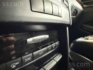 Pelēks Mercedes-Benz E 220 2011 Rīga, ar dzinēja tilpumu 2.20 L un nobraukumu 190 tūkst. km par 8300 €, foto 14 vietnē AUTOMOTO.COM.LV