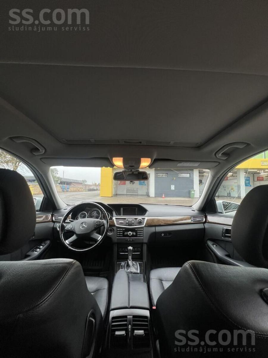 Pelēks Mercedes-Benz E 220 2011 Rīga, ar dzinēja tilpumu 2.20 L un nobraukumu 269 tūkst. km par 5000 €, foto 7 vietnē AUTOMOTO.COM.LV
