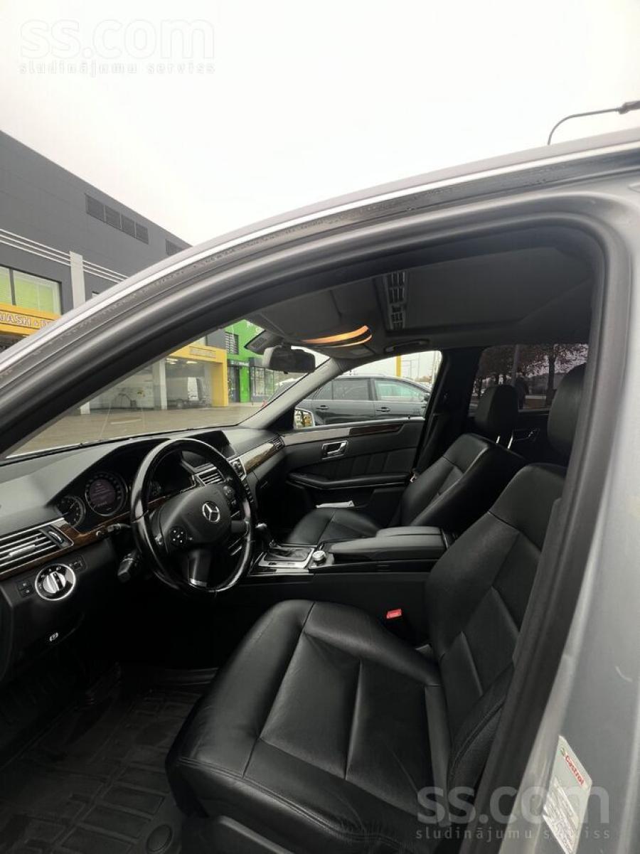 Pelēks Mercedes-Benz E 220 2011 Rīga, ar dzinēja tilpumu 2.20 L un nobraukumu 269 tūkst. km par 5000 €, foto 8 vietnē AUTOMOTO.COM.LV