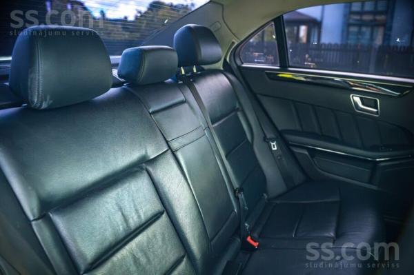 Grey Mercedes-Benz E 220 2012 in Riga, with an engine capacity of 2.20 L and mileage of 298 thousand km for 5990 €, photo 9 on AUTOMOTO.COM.LV