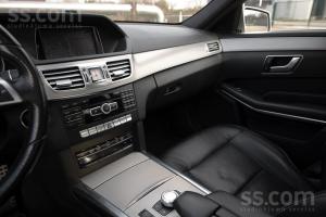 Grey Mercedes-Benz E 220 2013 in Jelgava, with an engine capacity of 2.20 L and mileage of 277 thousand km for 11900 €, photo 9 on AUTOMOTO.COM.LV