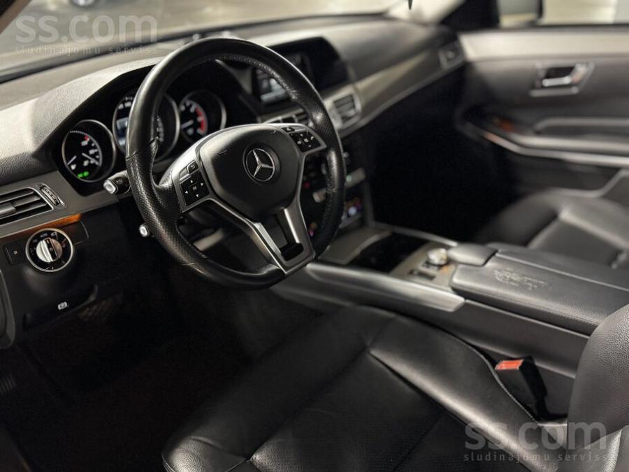 Pelēks Mercedes-Benz E 220 2013 Rīga, ar dzinēja tilpumu 2.20 L un nobraukumu 0 tūkst. km par 55900 €, foto 7 vietnē AUTOMOTO.COM.LV