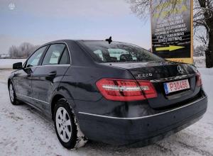 Grey Mercedes-Benz E 220 2013 in Kaunas, with an engine capacity of 2.14 L and mileage of 307 thousand km for 6750 €, photo  on AUTOMOTO.COM.LV
