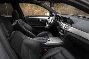 Серый Мерседес E 220 2013 в Елгава, объемом двигателя 2.20 л и пробегом 277 тыс. км за 8000 €, фото 16 на AUTOMOTO.COM.LV