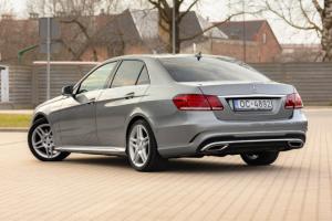 Серый Мерседес E 220 2013 в Рига, объемом двигателя 2.20 л и пробегом 277 тыс. км за 12700 €, фото 5 на AUTOMOTO.COM.LV