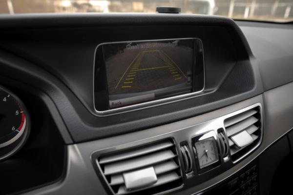 Pelēks Mercedes-Benz E 220 2013 Rīga, ar dzinēja tilpumu 2.20 L un nobraukumu 277 tūkst. km par 12700 €, foto 10 vietnē AUTOMOTO.COM.LV