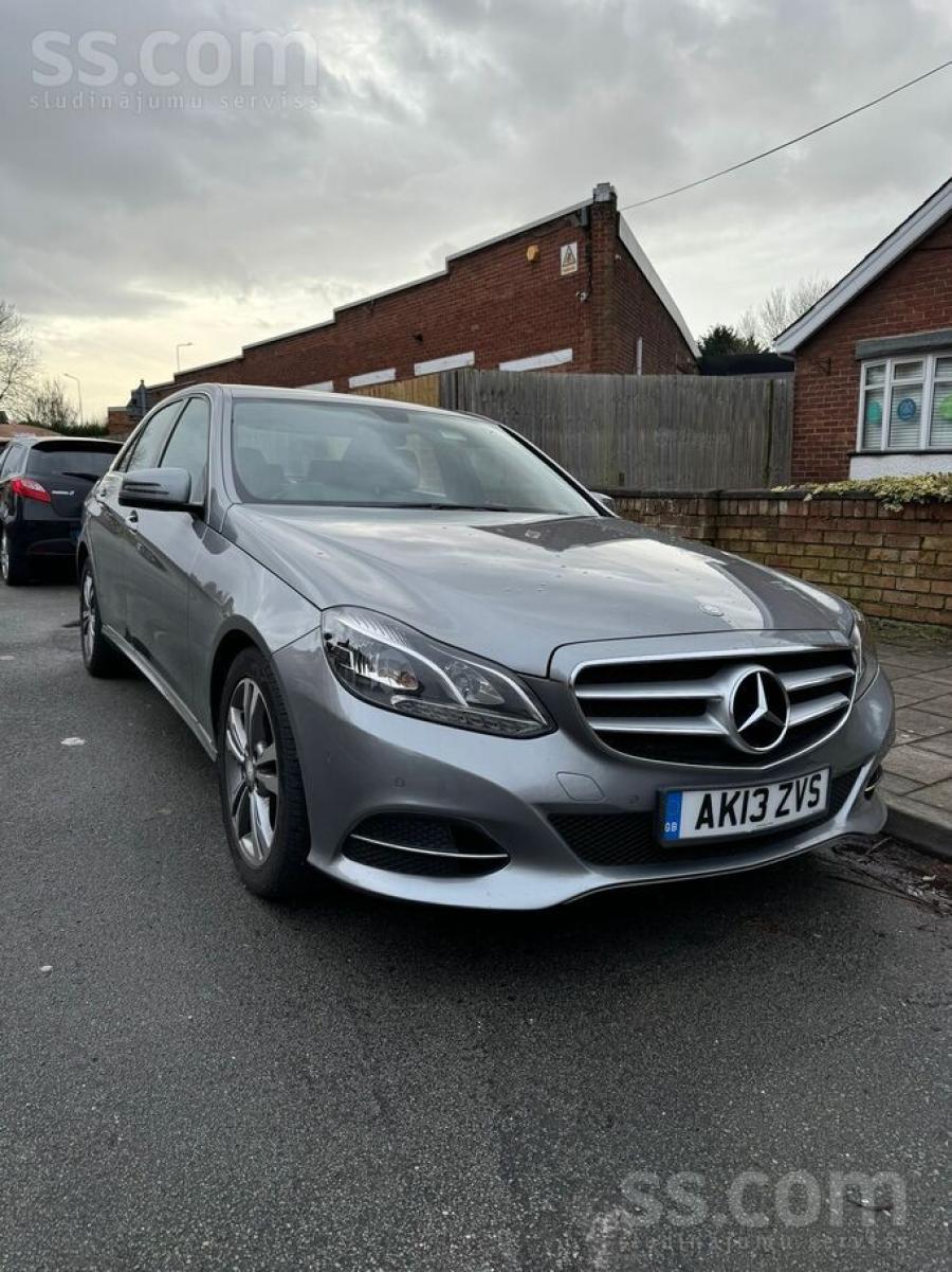 Pelēks Mercedes-Benz E 220 2013 Daugavpils, ar dzinēja tilpumu 2.00 L un nobraukumu 160 tūkst. km par 7800 €, foto 1 vietnē AUTOMOTO.COM.LV