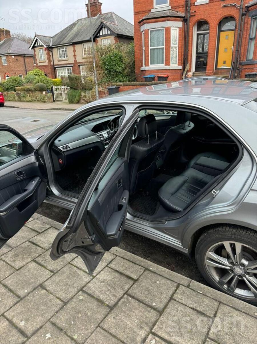 Pelēks Mercedes-Benz E 220 2013 Daugavpils, ar dzinēja tilpumu 2.00 L un nobraukumu 160 tūkst. km par 7800 €, foto 5 vietnē AUTOMOTO.COM.LV