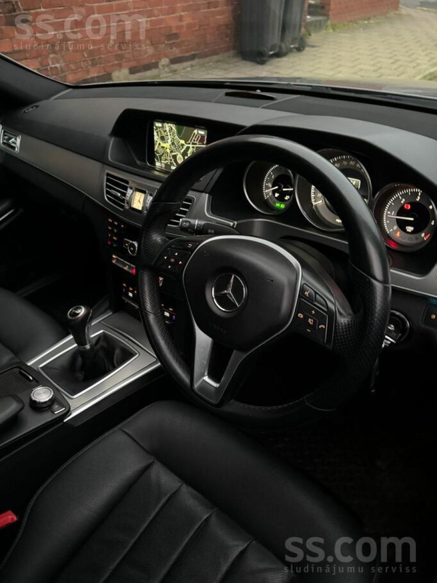 Pelēks Mercedes-Benz E 220 2013 Daugavpils, ar dzinēja tilpumu 2.00 L un nobraukumu 160 tūkst. km par 7800 €, foto 8 vietnē AUTOMOTO.COM.LV