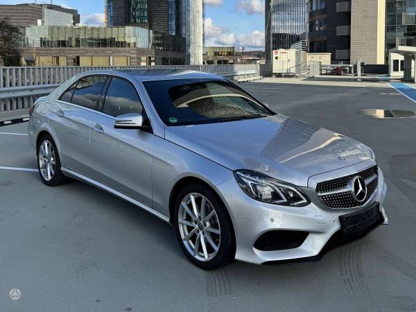Серый Мерседес E 220 2013 в Вильнюс, объемом двигателя 2.14 л и пробегом 265 тыс. км за 11000 €, фото 1 на AUTOMOTO.COM.LV