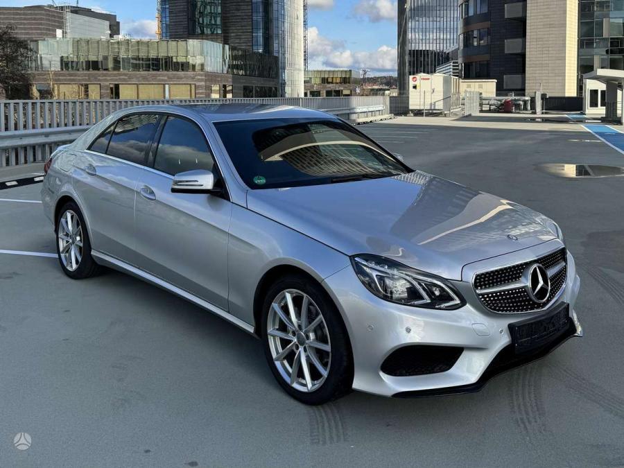 Pelēks Mercedes-Benz E 220 2013 Viļņa, ar dzinēja tilpumu 2.14 L un nobraukumu 265 tūkst. km par 11000 €, foto 1 vietnē AUTOMOTO.COM.LV