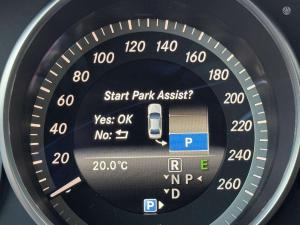 Pelēks Mercedes-Benz E 220 2013 Viļņa, ar dzinēja tilpumu 2.14 L un nobraukumu 265 tūkst. km par 11000 €, foto 18 vietnē AUTOMOTO.COM.LV