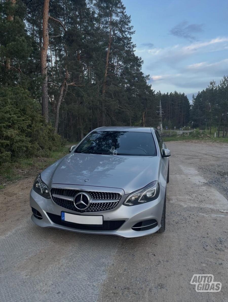 Pelēks Mercedes-Benz E 220 2013 Varėna, ar dzinēja tilpumu 2.20 L un nobraukumu 406 tūkst. km par 9800 €, foto 7 vietnē AUTOMOTO.COM.LV