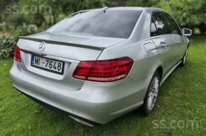 Pelēks Mercedes-Benz E 220 2013 Rīga, ar dzinēja tilpumu 2.20 L un nobraukumu 313 tūkst. km par 8500 €, foto 6 vietnē AUTOMOTO.COM.LV