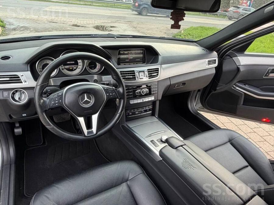 Pelēks Mercedes-Benz E 220 2013 Rīga, ar dzinēja tilpumu 2.20 L un nobraukumu 0 tūkst. km par 9500 €, foto 20 vietnē AUTOMOTO.COM.LV