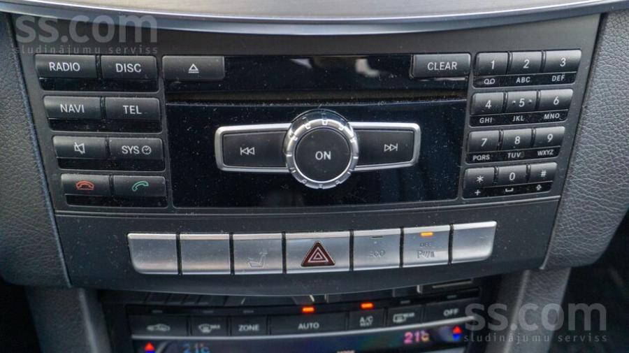 Pelēks Mercedes-Benz E 220 2013 Rīga, ar dzinēja tilpumu 2.10 L un nobraukumu 315 tūkst. km par 8490 €, foto 17 vietnē AUTOMOTO.COM.LV