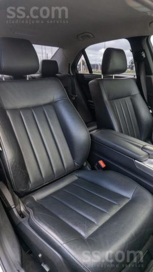 Pelēks Mercedes-Benz E 220 2013 Rīga, ar dzinēja tilpumu 2.10 L un nobraukumu 315 tūkst. km par 8490 €, foto 25 vietnē AUTOMOTO.COM.LV