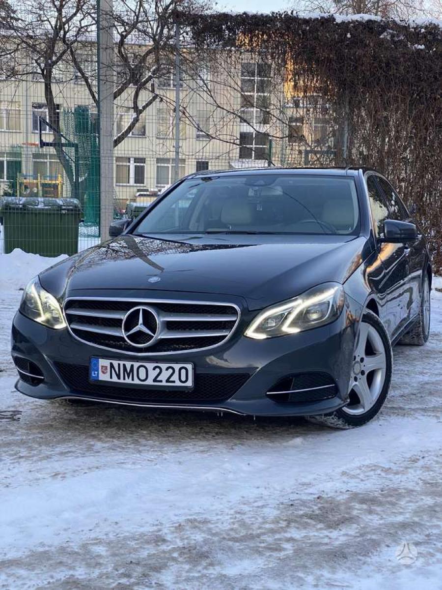 Grey Mercedes-Benz E 220 2014 in Kaunas, with an engine capacity of 2.14 L and mileage of 278 thousand km for 12500 €, photo 1 on AUTOMOTO.COM.LV