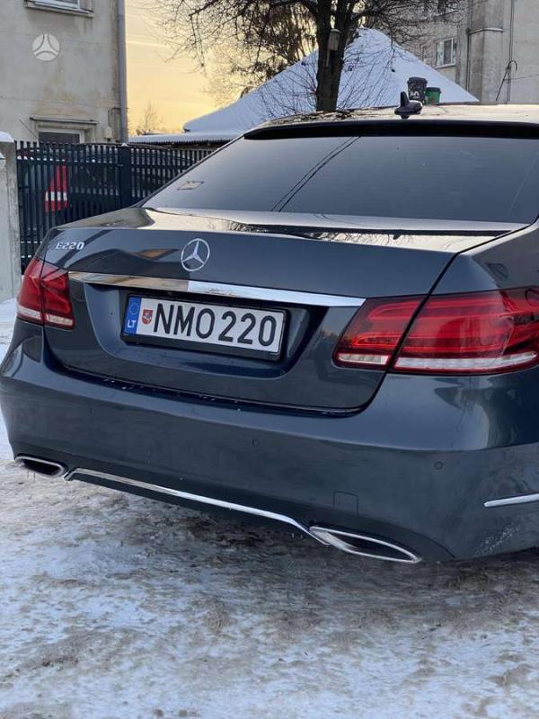 Pelēks Mercedes-Benz E 220 2014 Kauņa, ar dzinēja tilpumu 2.14 L un nobraukumu 278 tūkst. km par 12500 €, foto 7 vietnē AUTOMOTO.COM.LV