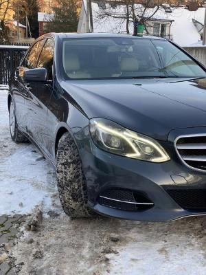 Grey Mercedes-Benz E 220 2014 in Kaunas, with an engine capacity of 2.14 L and mileage of 278 thousand km for 12500 €, photo 8 on AUTOMOTO.COM.LV