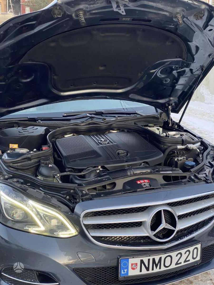 Grey Mercedes-Benz E 220 2014 in Kaunas, with an engine capacity of 2.14 L and mileage of 278 thousand km for 12500 €, photo 9 on AUTOMOTO.COM.LV
