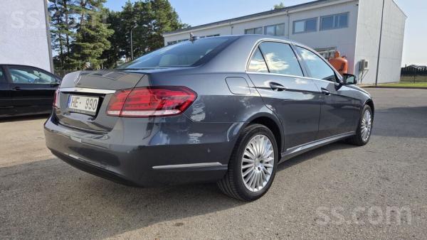 Pelēks Mercedes-Benz E 220 2014 Rīga, ar dzinēja tilpumu 2.20 L un nobraukumu 210 tūkst. km par 9300 €, foto 6 vietnē AUTOMOTO.COM.LV