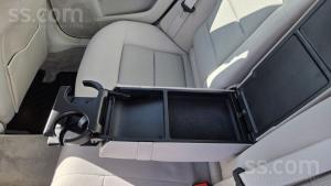 Серый Мерседес E 220 2014 в Рига, объемом двигателя 2.20 л и пробегом 210 тыс. км за 9300 €, фото 24 на AUTOMOTO.COM.LV