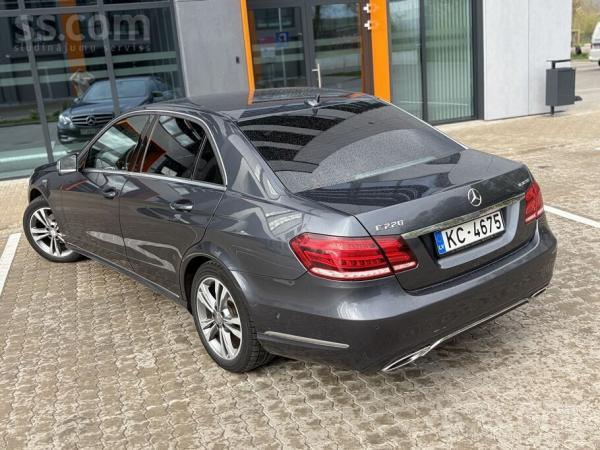 Pelēks Mercedes-Benz E 220 2015 Rīga, ar dzinēja tilpumu 2.20 L un nobraukumu 204 tūkst. km par 11450 €, foto 6 vietnē AUTOMOTO.COM.LV