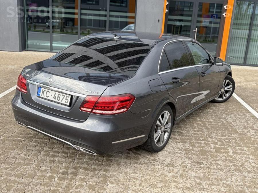 Pelēks Mercedes-Benz E 220 2015 Rīga, ar dzinēja tilpumu 2.20 L un nobraukumu 204 tūkst. km par 11450 €, foto 9 vietnē AUTOMOTO.COM.LV