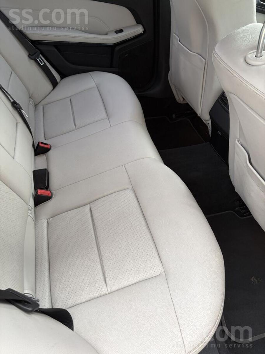 Pelēks Mercedes-Benz E 220 2015 Rīga, ar dzinēja tilpumu 2.20 L un nobraukumu 204 tūkst. km par 11450 €, foto 12 vietnē AUTOMOTO.COM.LV