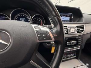 Серый Мерседес E 220 2015 в Вильнюс, объемом двигателя 2.14 л и пробегом 210 тыс. км за 8900 €, фото 30 на AUTOMOTO.COM.LV