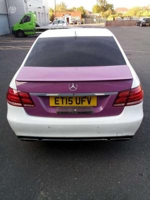 Grey Mercedes-Benz E 220 2015 in Siauliai, with an engine capacity of 2.14 L and mileage of 200 thousand km for 3999 €, photo 6 on AUTOMOTO.COM.LV