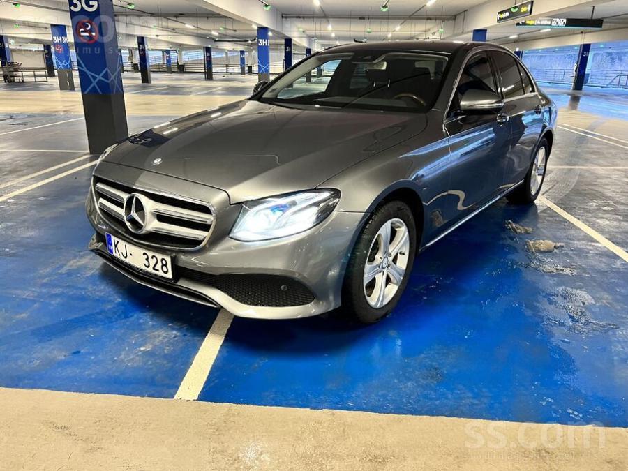 Grey Mercedes-Benz E 220 2016 in Riga, with an engine capacity of 2.00 L and mileage of 185 thousand km for 3150 €, photo 1 on AUTOMOTO.COM.LV