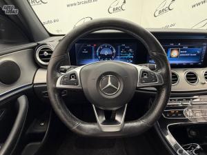 Pelēks Mercedes-Benz E 220 2016 Avižieniai, ar dzinēja tilpumu 2.00 L un nobraukumu 362 tūkst. km par 14900 €, foto 29 vietnē AUTOMOTO.COM.LV