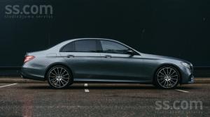Grey Mercedes-Benz E 220 2016 in Riga, with an engine capacity of 2.00 L and mileage of 180 thousand km for 20750 €, photo 6 on AUTOMOTO.COM.LV