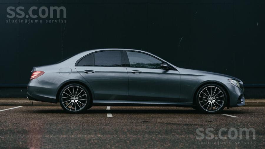 Grey Mercedes-Benz E 220 2016 in Riga, with an engine capacity of 2.00 L and mileage of 180 thousand km for 20750 €, photo 6 on AUTOMOTO.COM.LV