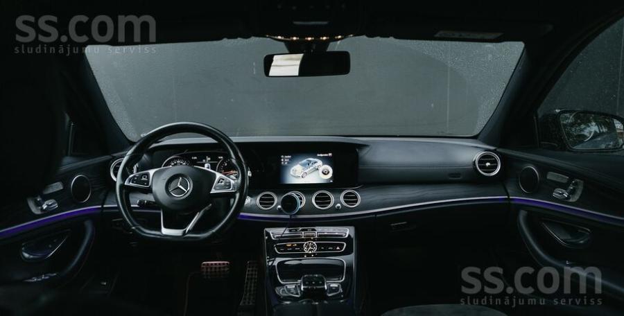 Grey Mercedes-Benz E 220 2016 in Riga, with an engine capacity of 2.00 L and mileage of 180 thousand km for 20750 €, photo 12 on AUTOMOTO.COM.LV